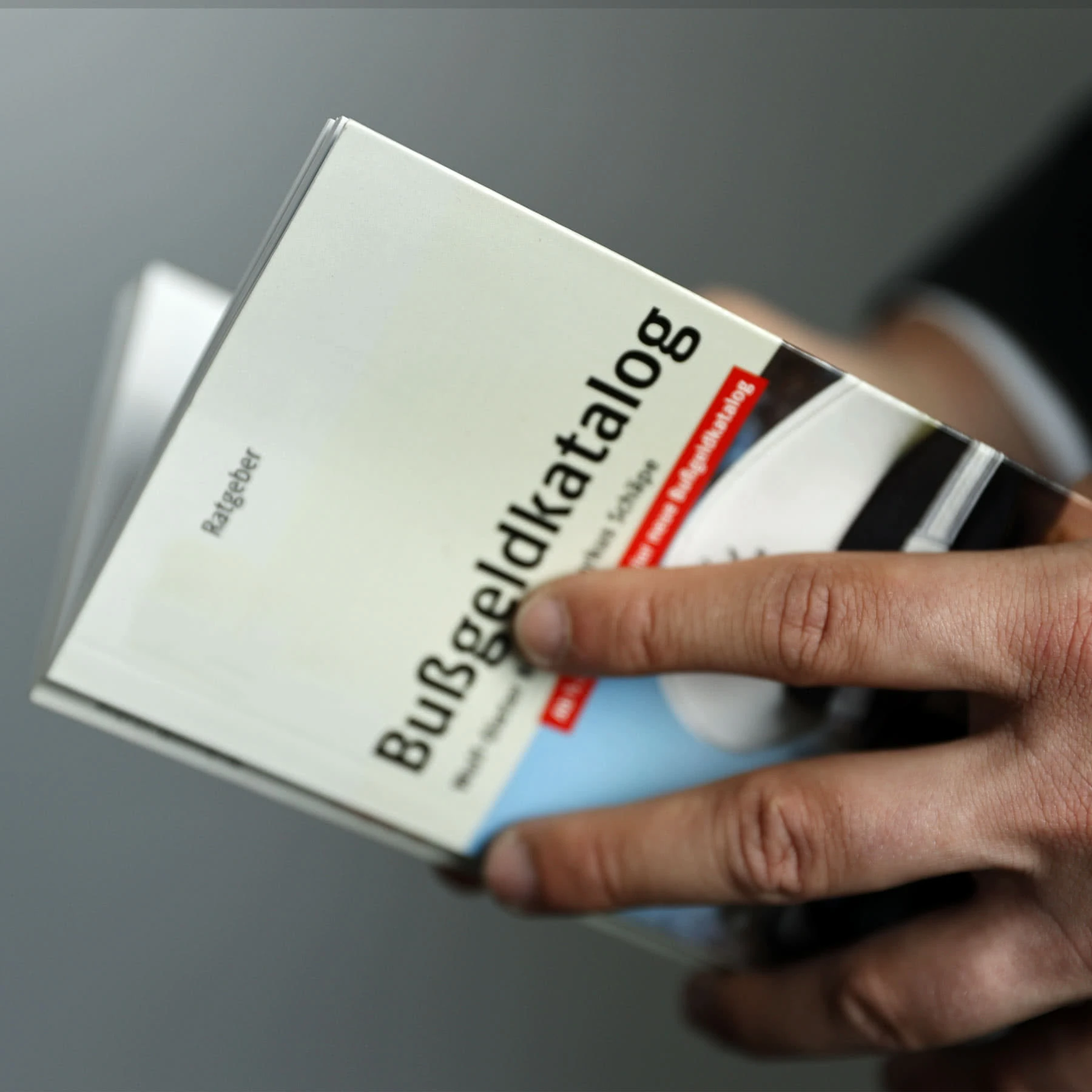 Bußgeldkatalog 2025 | Bußgeld, Punkte, Strafen | Geblitzt.de